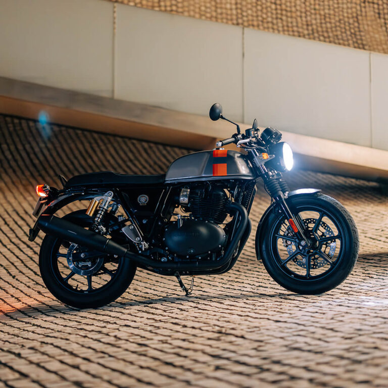 New Royal Enfield GT 750 variant spotted on test!