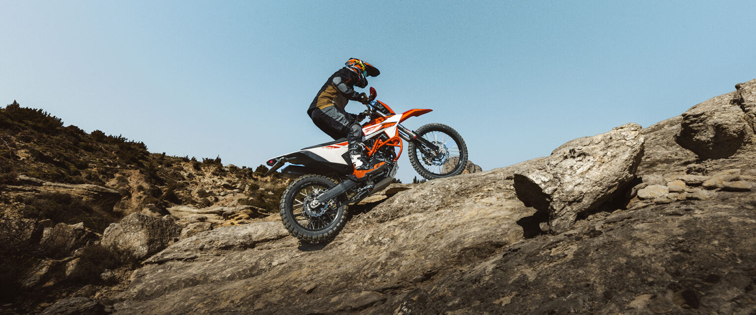 KTM 690 Adventure spotted on test! - Bike Rider Magazine